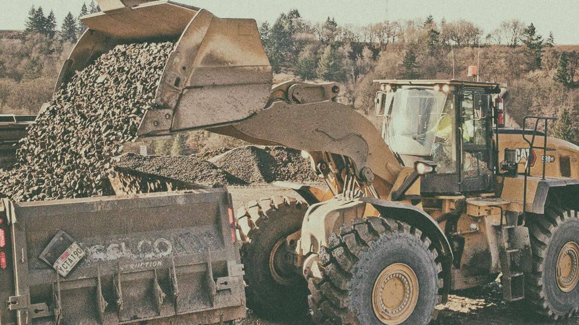 Cat® Wheel Loaders Unmatched Performance | Wagner Equipment Co.