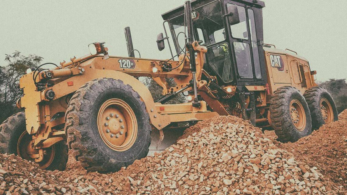 Cat Motor Graders. Grade With Precision. | Wagner Equipment Co.