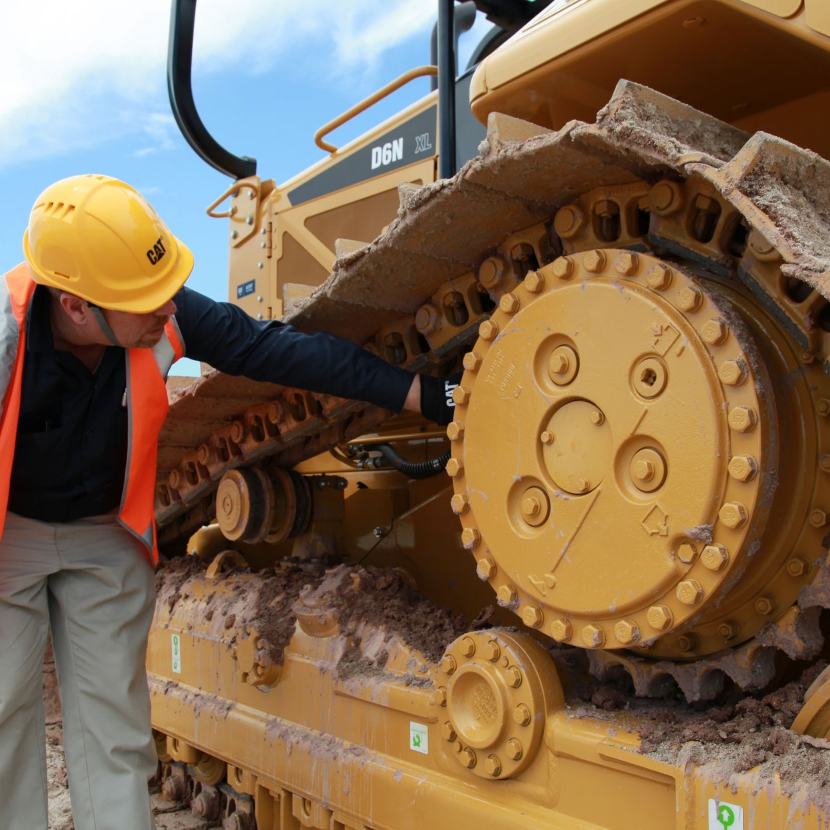 Heavy Equipment Undercarriage Service in CO, NM, TX | Wagner Equipment Co.